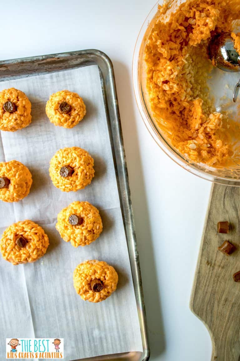 Pumpkin Rice Krispie Treats • The Best Kids Crafts and Activities