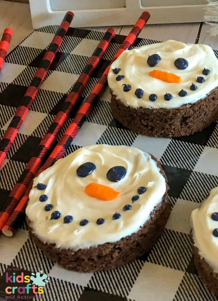 Snowman Brownies • The Best Kids Crafts and Activities
