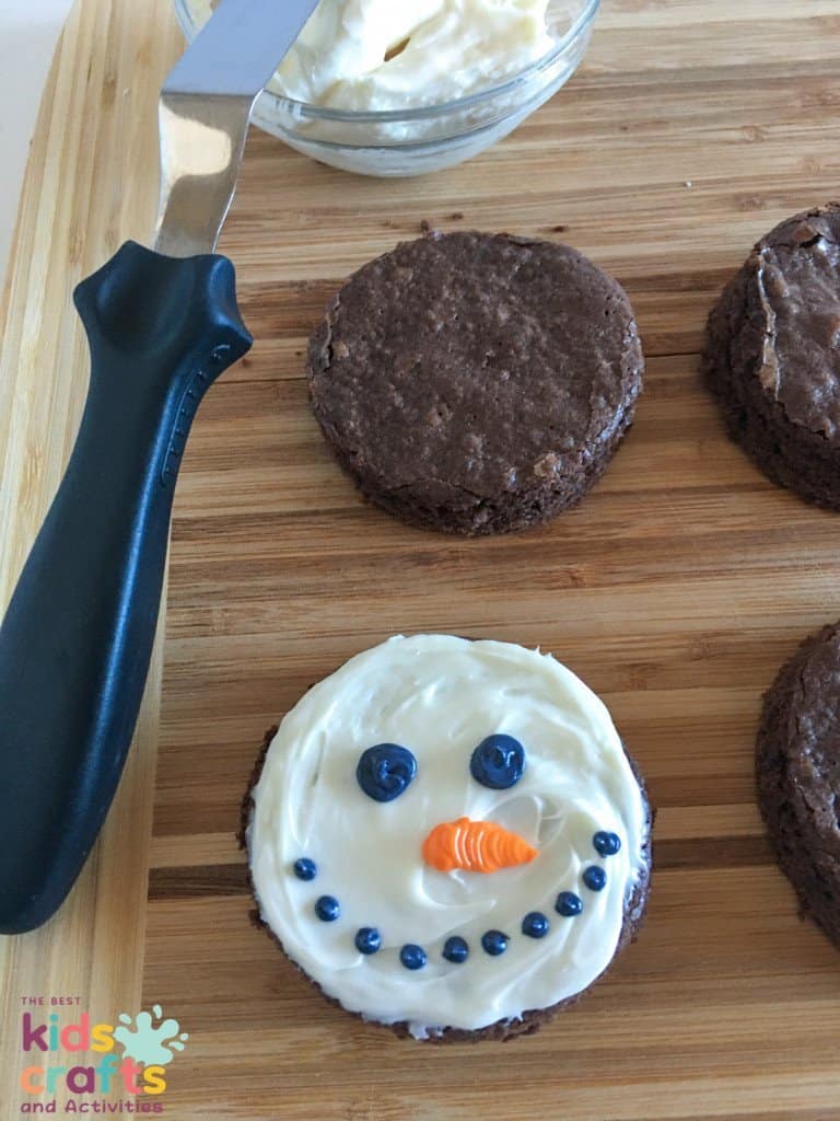 Snowman Brownies • The Best Kids Crafts and Activities