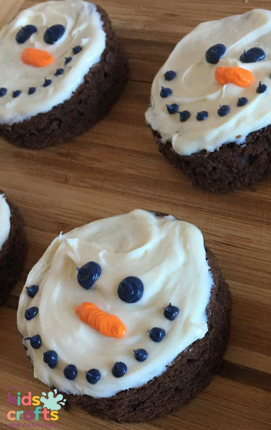 Snowman Brownies • The Best Kids Crafts and Activities